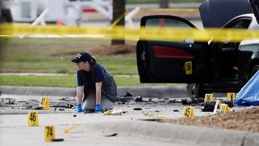 Garland Shooting: Hero Cop Credited With Taking Down 2 Gunmen - ABC News