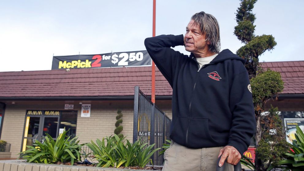 Homeless Man Receives $100,000 Reward for Helping Locate Escaped ...