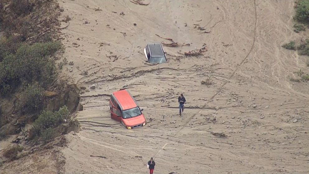 Dramatic Photos of the Mudslides That Stranded LA Drivers - ABC News