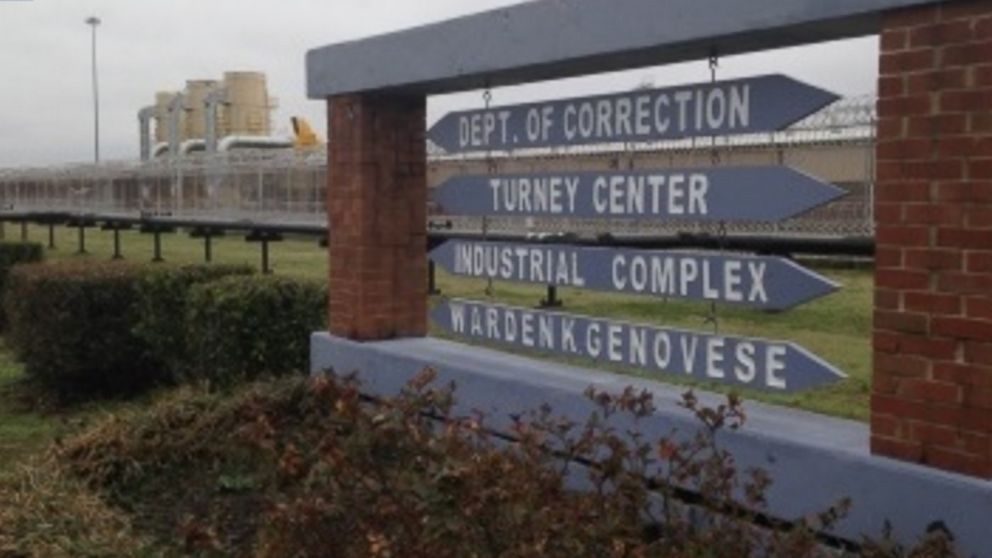 3 correctional officers assaulted, 1 held hostage in 'disturbance' at ...