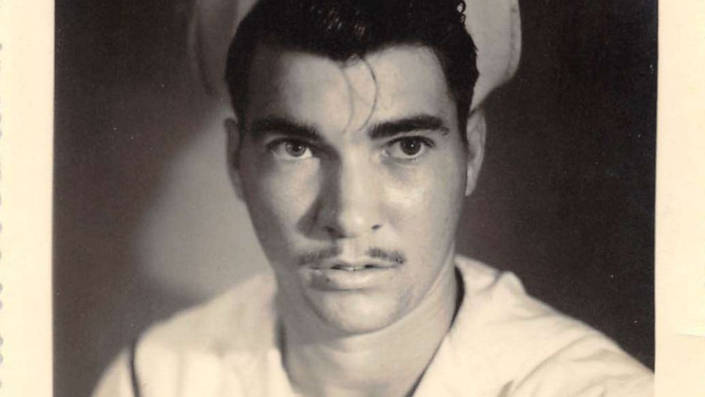 With no next of kin, a community gives a World War II vet a fitting ...
