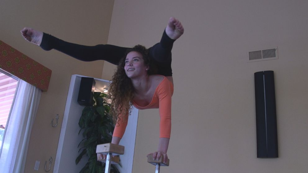 What life is like for this 16-year-old, self-taught contortionist and ...