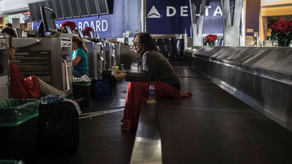 Atlanta airport power outage could cost Delta Airlines $50 million: CEO ...