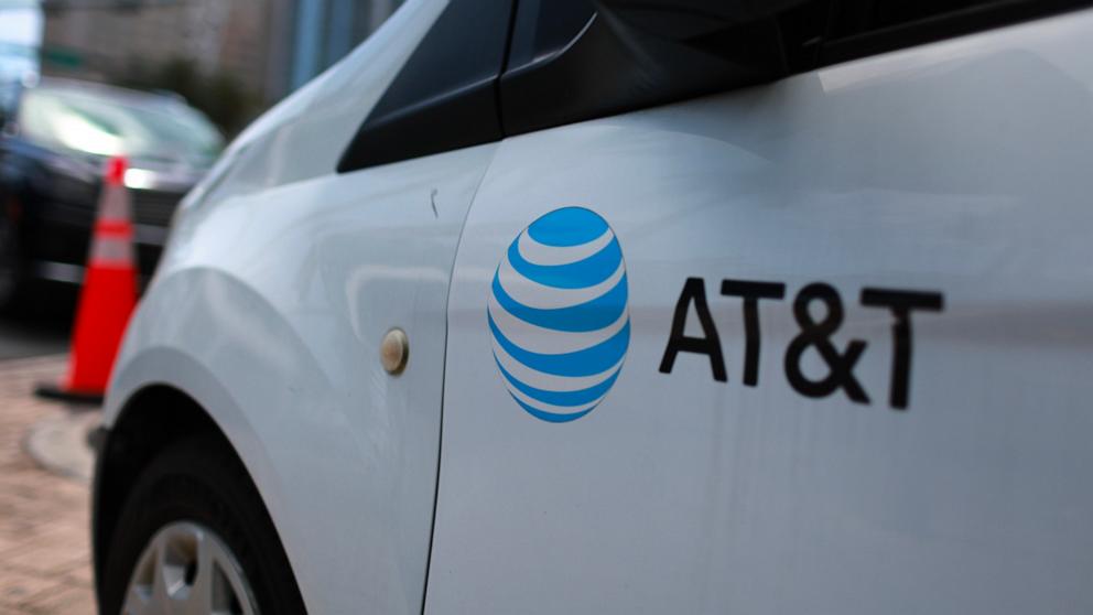 AT&T says 'interoperability issue' has been resolved - ABC7 San Francisco