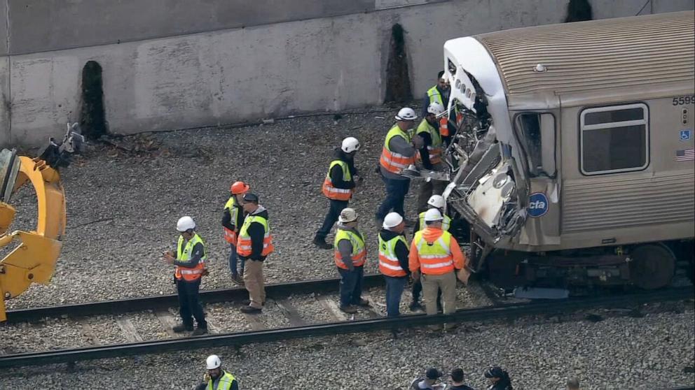 Dozens injured as Chicago train hits plow, fire department says - ABC7 ...