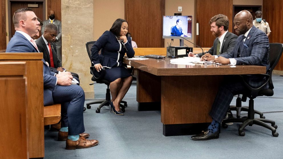 Georgia Prosecutors Target 16 Fake Electors In 2020 Election Probe