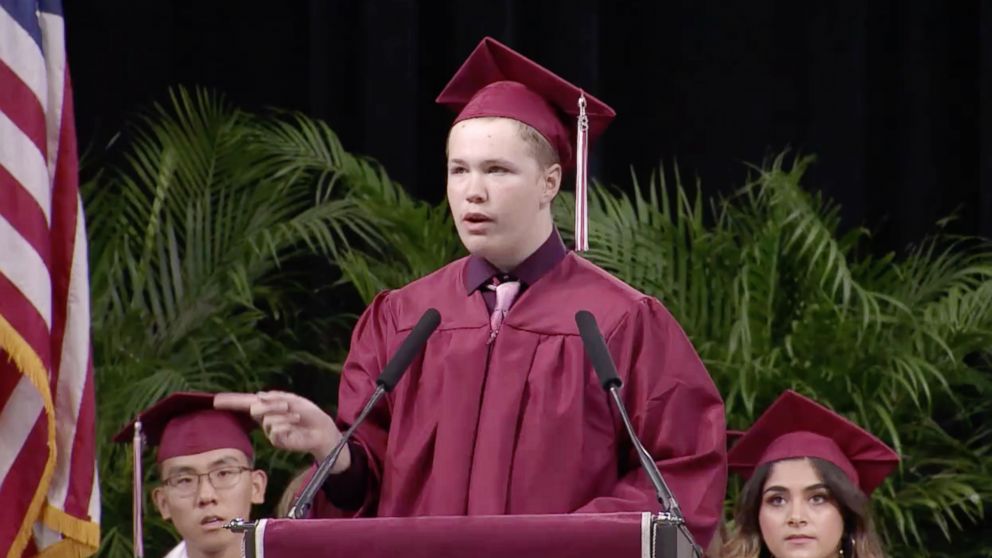 Student with autism steals the show with inspiring graduation speech ...