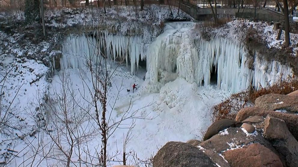 Minnesota waterfall freezes over as temperatures plunge - ABC News