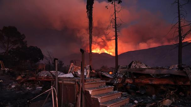 Western wildfires latest: Firefighters battling 3 major blazes, 2 in ...