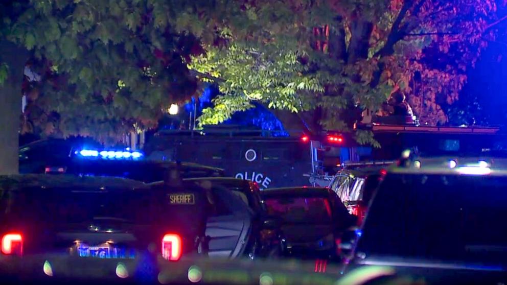 Search ends for suspect in fatal 'ambush' of police officer - ABC7 Chicago
