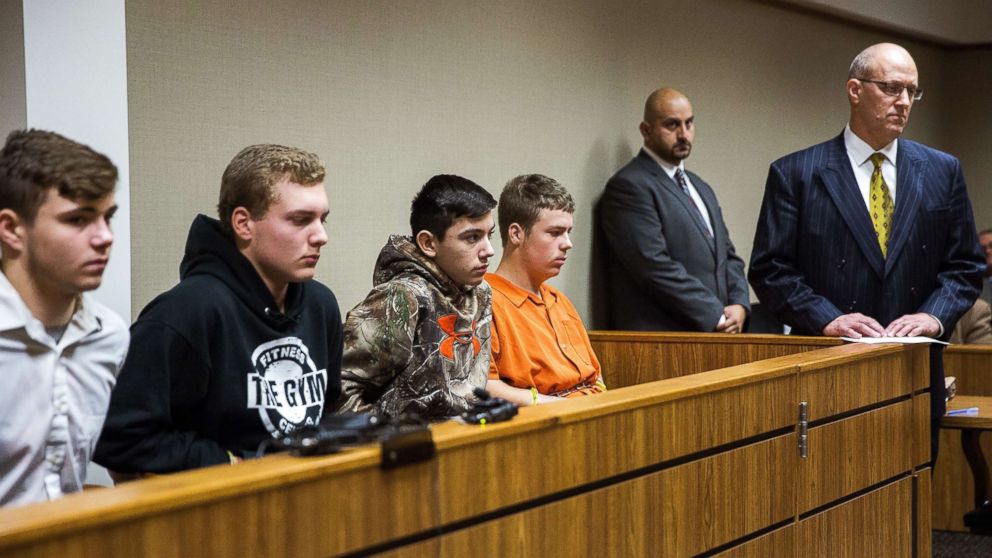 4 of 5 teens in deadly Michigan rock-throwing case accept plea deals ...