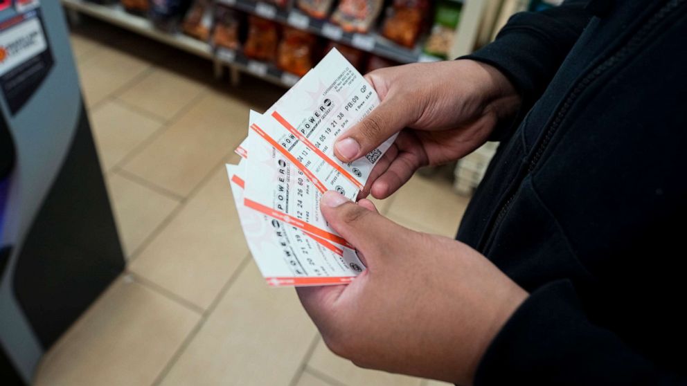 Billion Dollar Powerball Jackpot Approaches World Record Amount Abc30