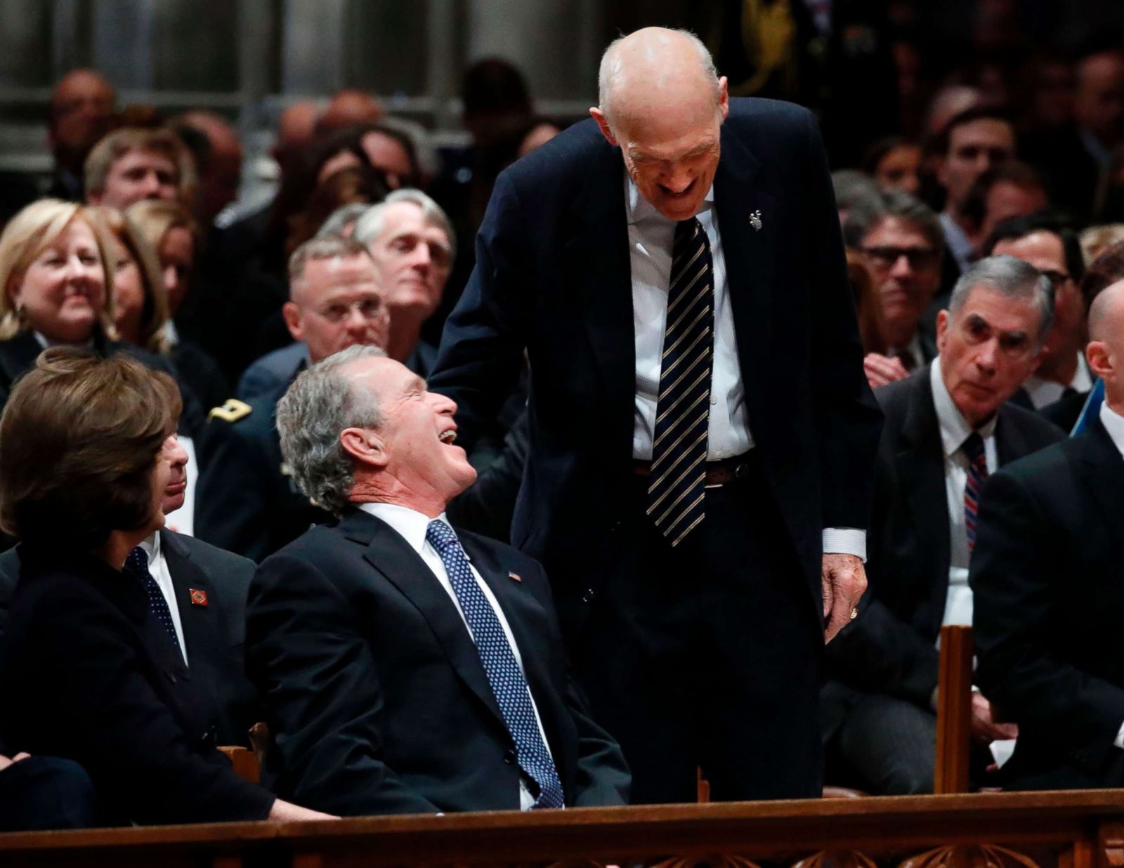 Honoring former President George H.W. Bush Photos | Image #221 - ABC News