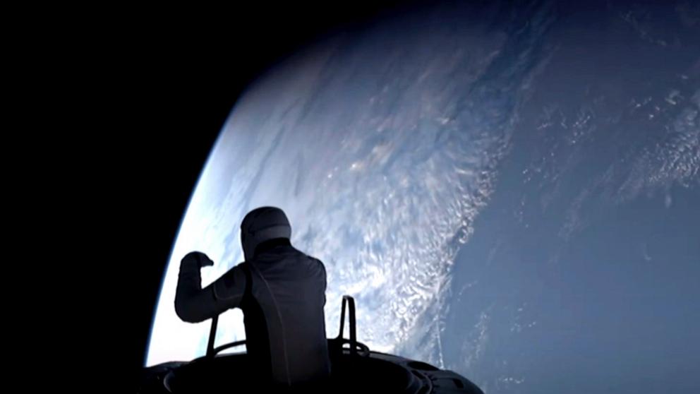 Polaris Dawn astronauts complete historic 1st commercial spacewalk ...