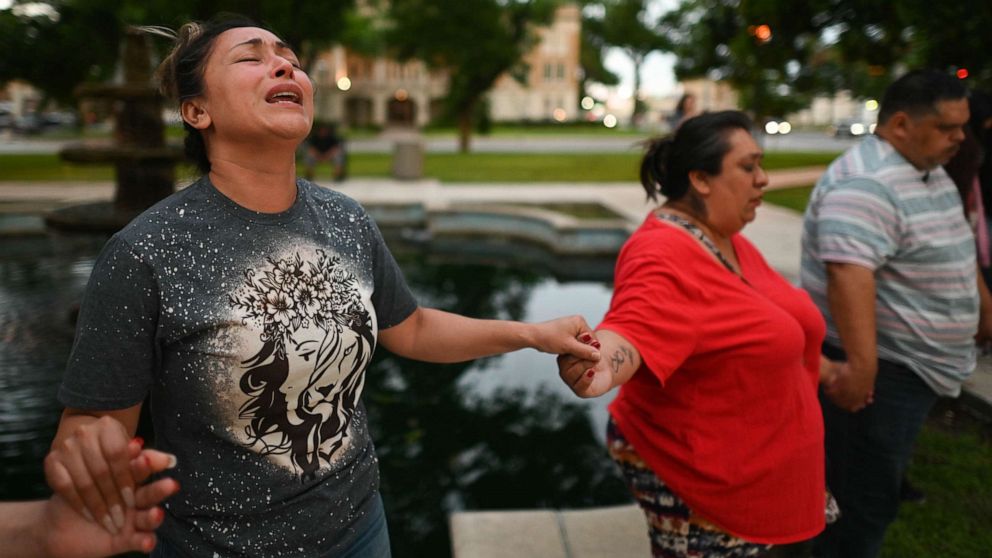 Parkland survivor, Sandy Hook parent weigh in on Texas school shooting ...
