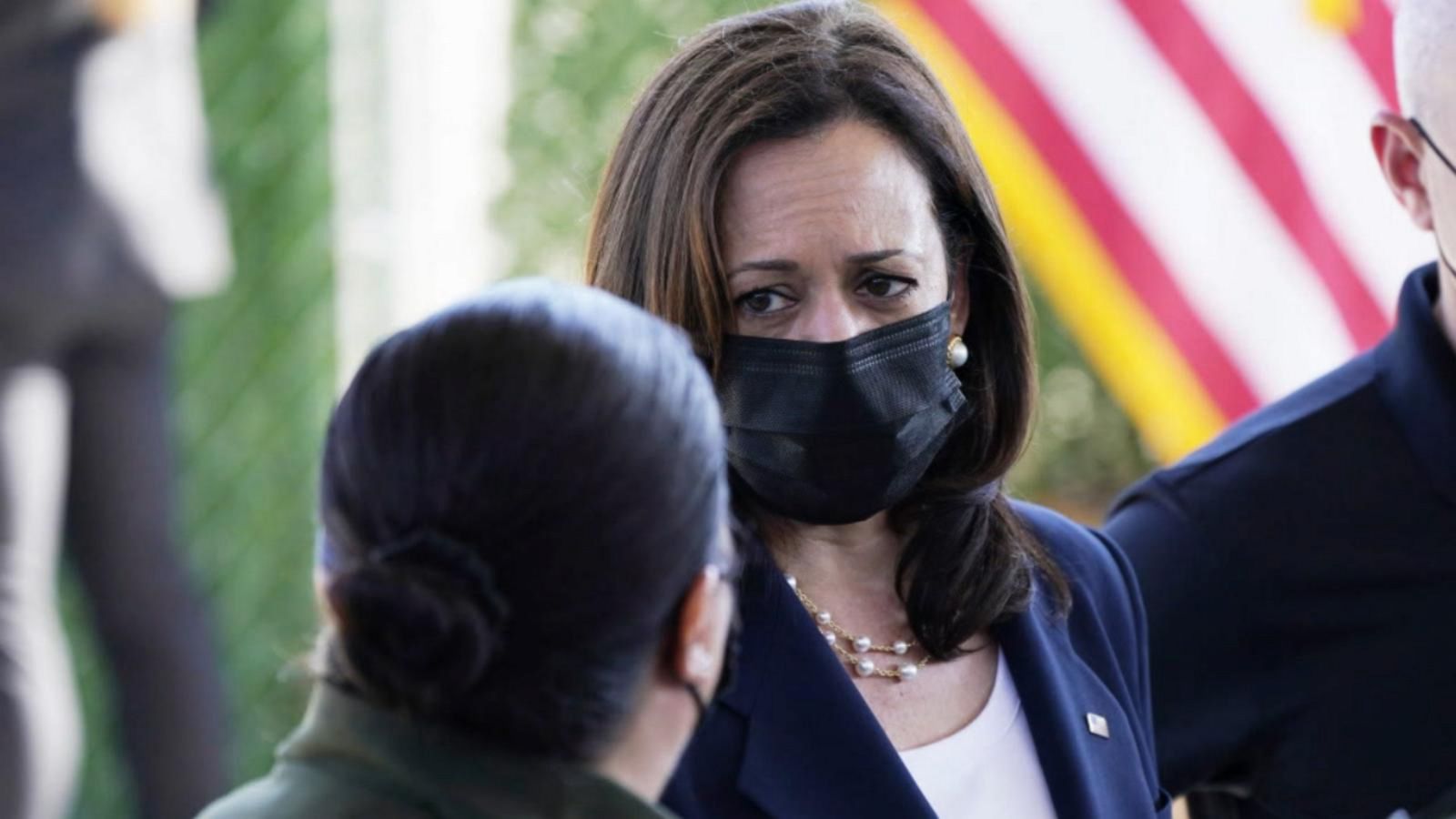 Kamala Harris goes to Texas, visits southern border - Good Morning America